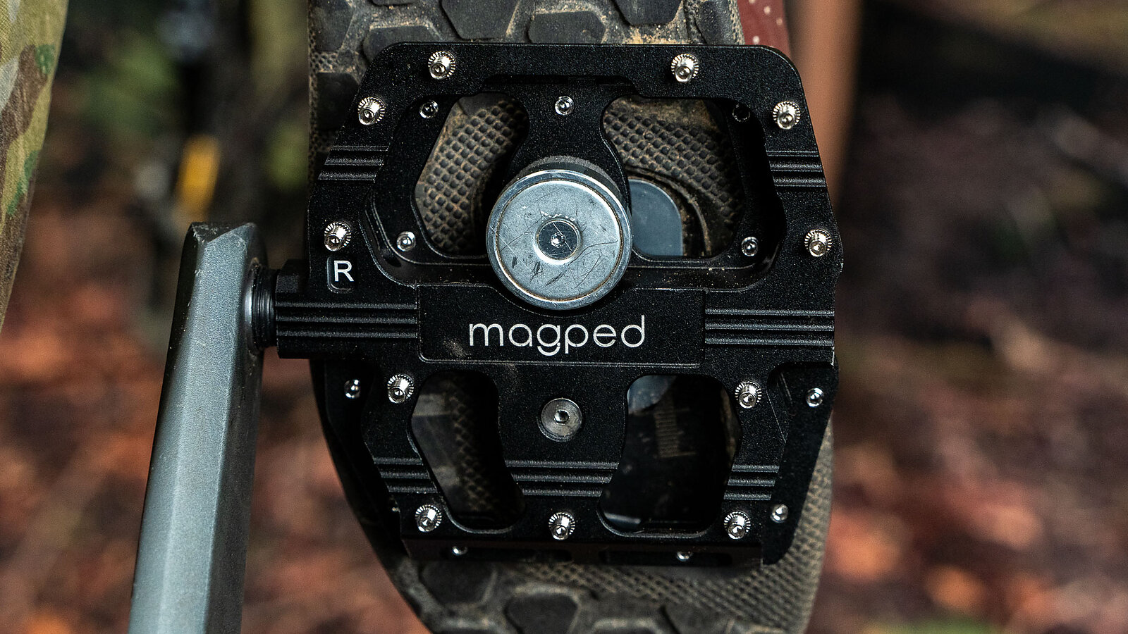 Component Review | Magped Gravity Pedal | Freehub Magazine